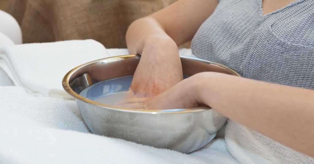 How to Get Spray Foam Off Hands - Homewares Insider