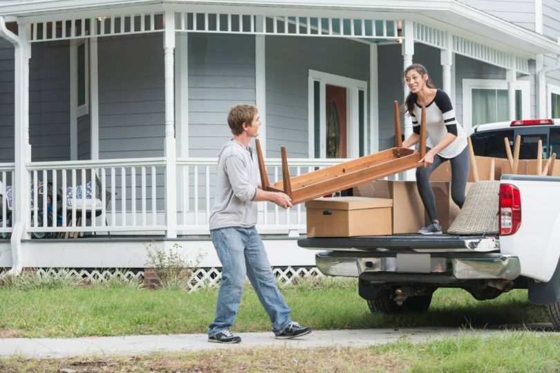 5 Tips to Know When Moving to a New Home - Homewares Insider