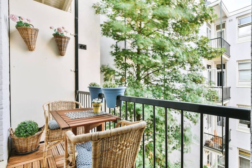 The Secret to Turning a Bare Balcony Into a Private Retreat - Homewares ...